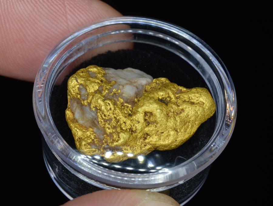 16.85 Gram Pitiquito Sonora Mexico Gold Quartz Nugget